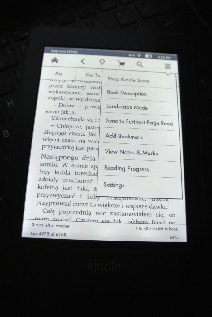 Kindle Paperwhite to gadżet, który od razu wpasowuje się codzienność.